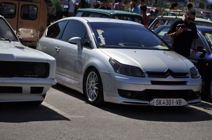 Forums / Mods and Styling, Chassis, lowering, wheels etc. / Citroen C4 ...